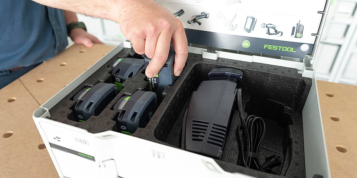 Battery Kit - The Association of the Wall and Ceiling Industry