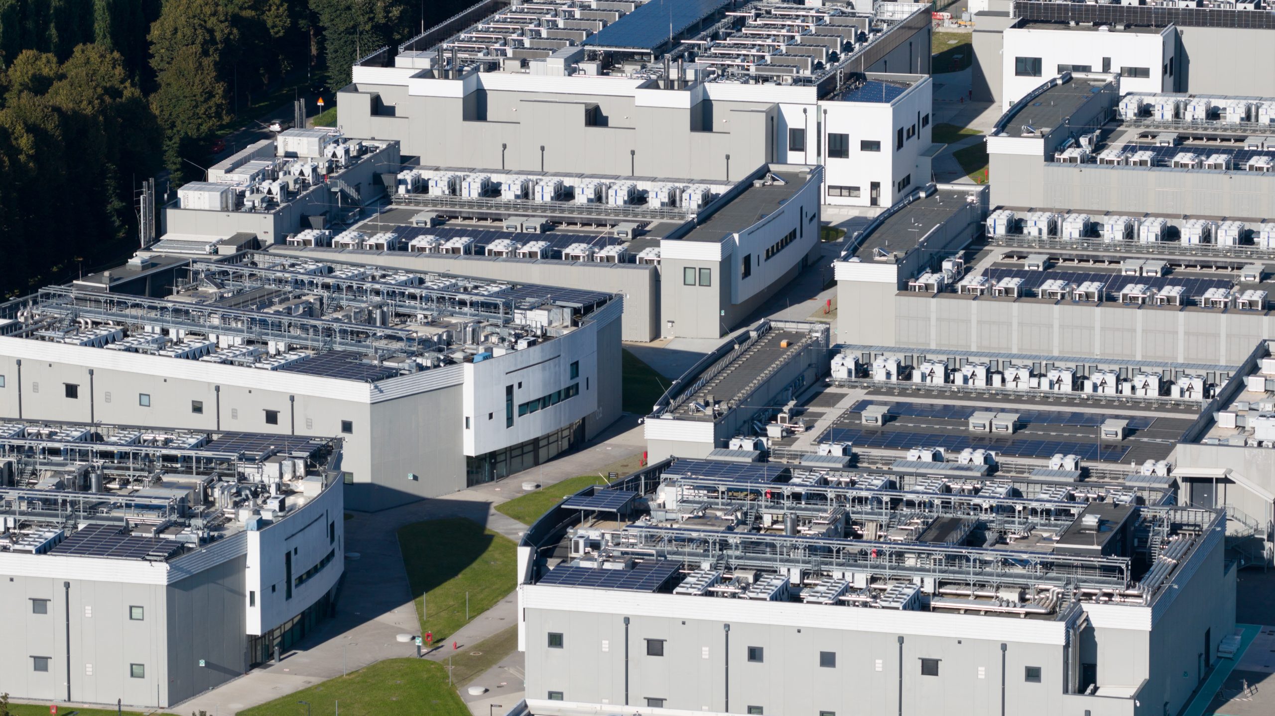 Why the Data Center Construction Boom Is Just Getting Started ...